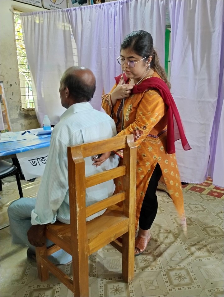 バングラデシュ洪水被害：72ヶ所で2万人以上を診療しました - 国際協力NGO 世界の医療団